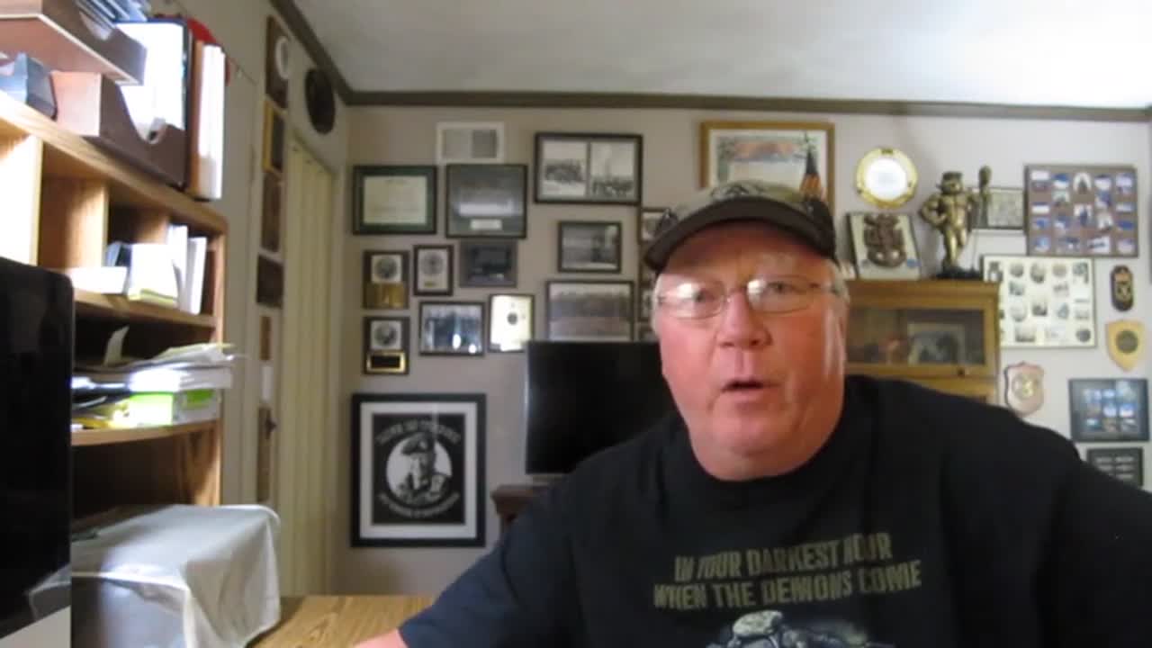 Ask Master Chief Mad Dog Shit. Jim gives a Tutorial on Hiking with ...